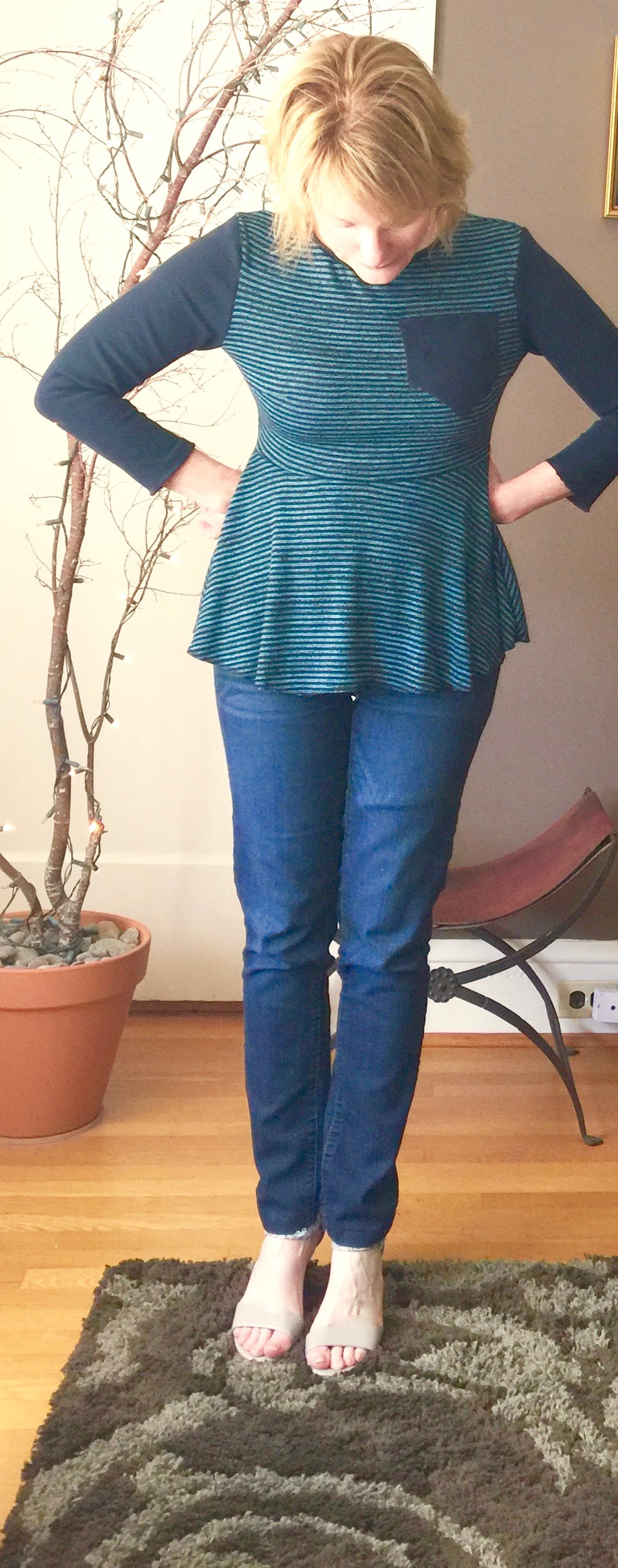 Vogue 9056: One pattern, Two ways – Elle Gee Makes