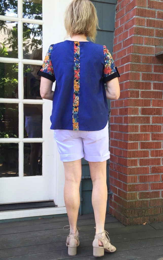 Butterick 6057-Chambray and Floral Top – Elle Gee Makes