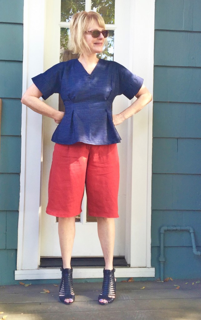 DIY Cropped Pants and an Easy Top – Elle Gee Makes