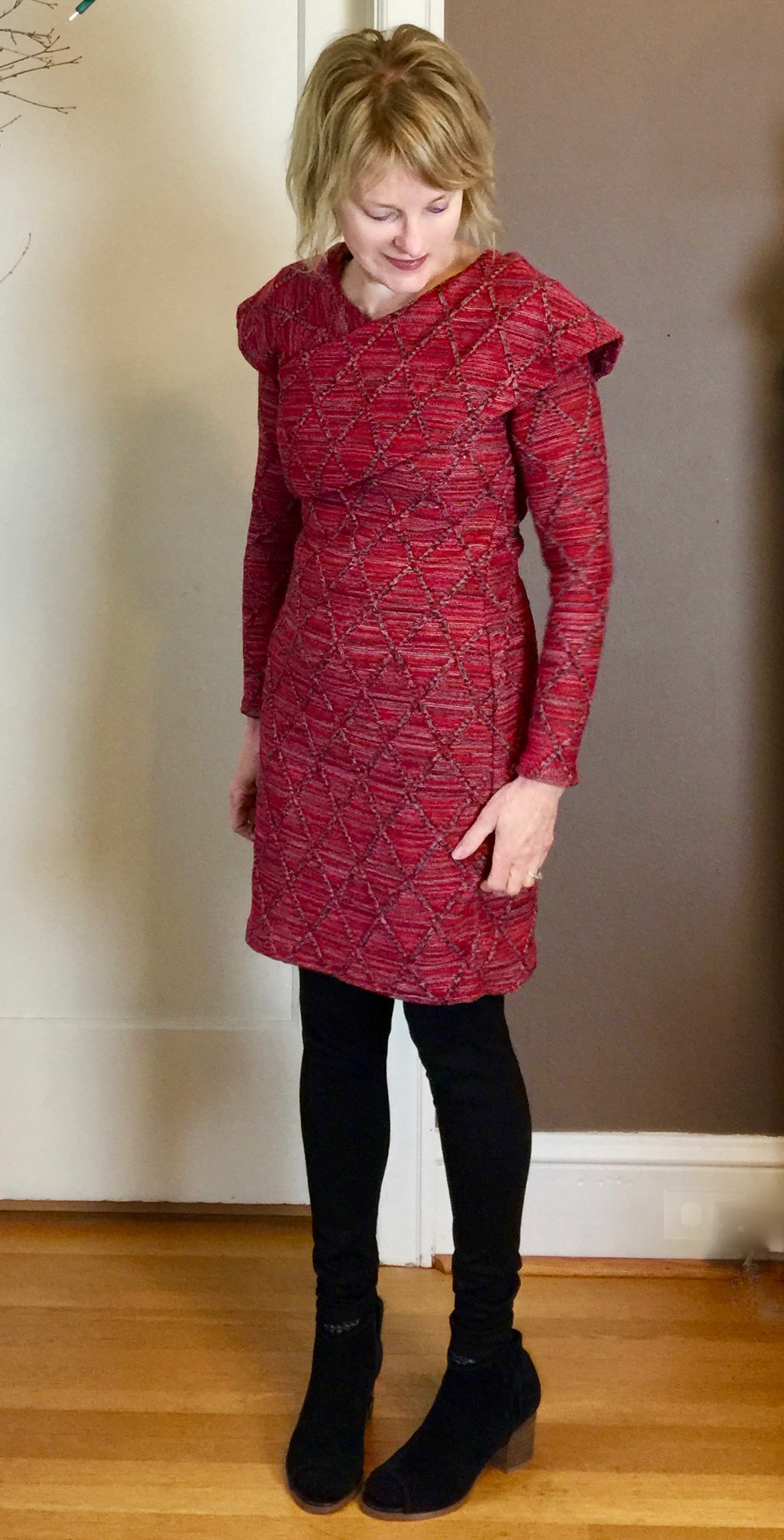 A Sweater Knit Dress you can sew in a afternoon – Elle Gee Makes
