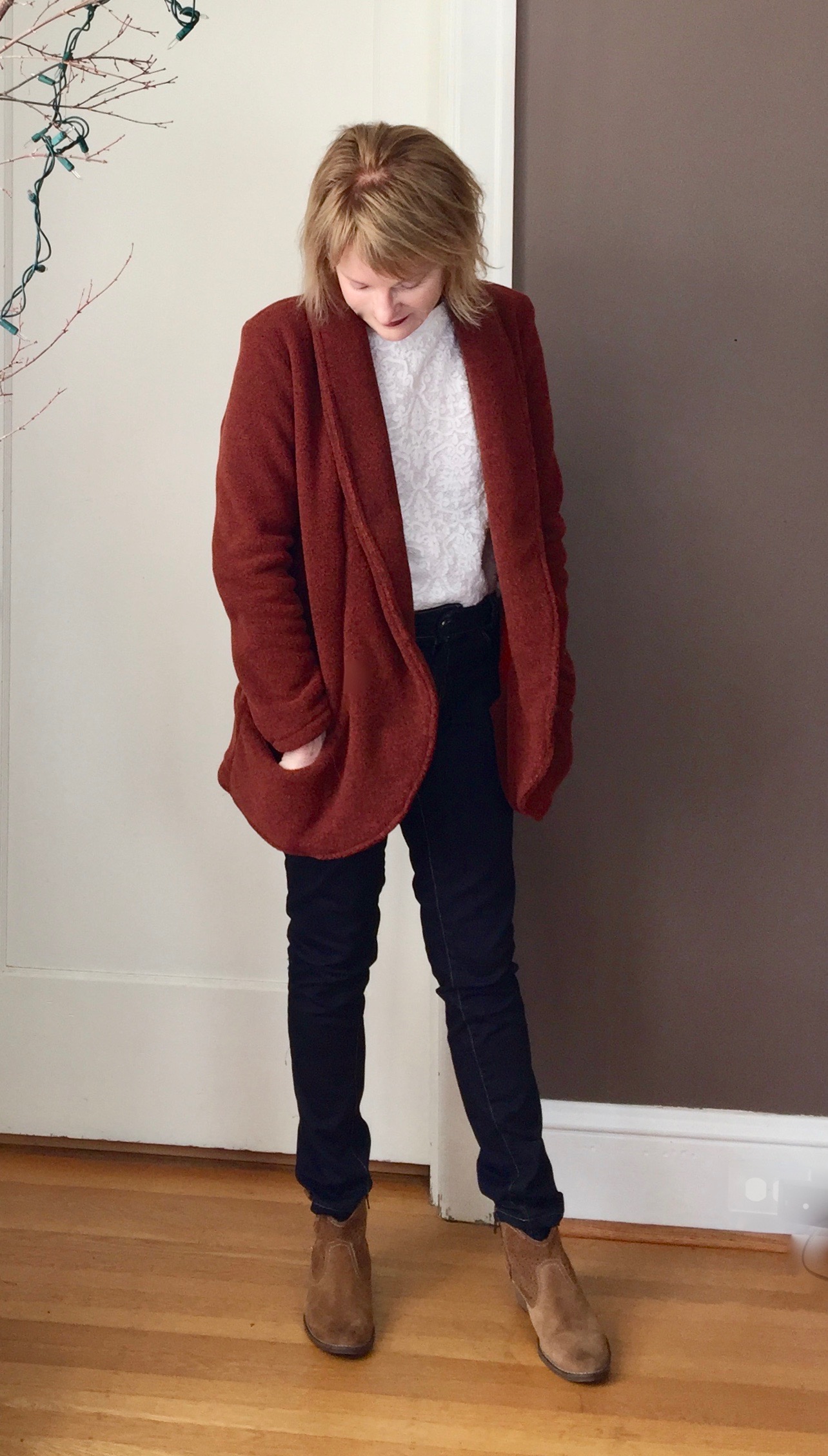 A Quick Cozy Jacket and Ginger Jeans – Elle Gee Makes