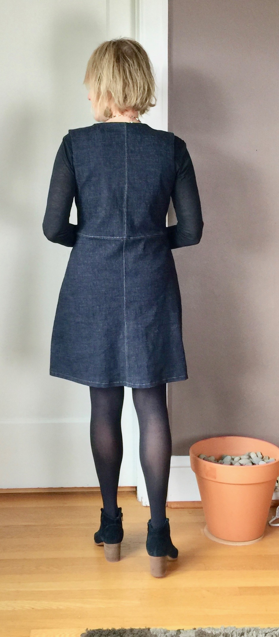 #sewbibs: Seamwork Dani Pinafore – Elle Gee Makes