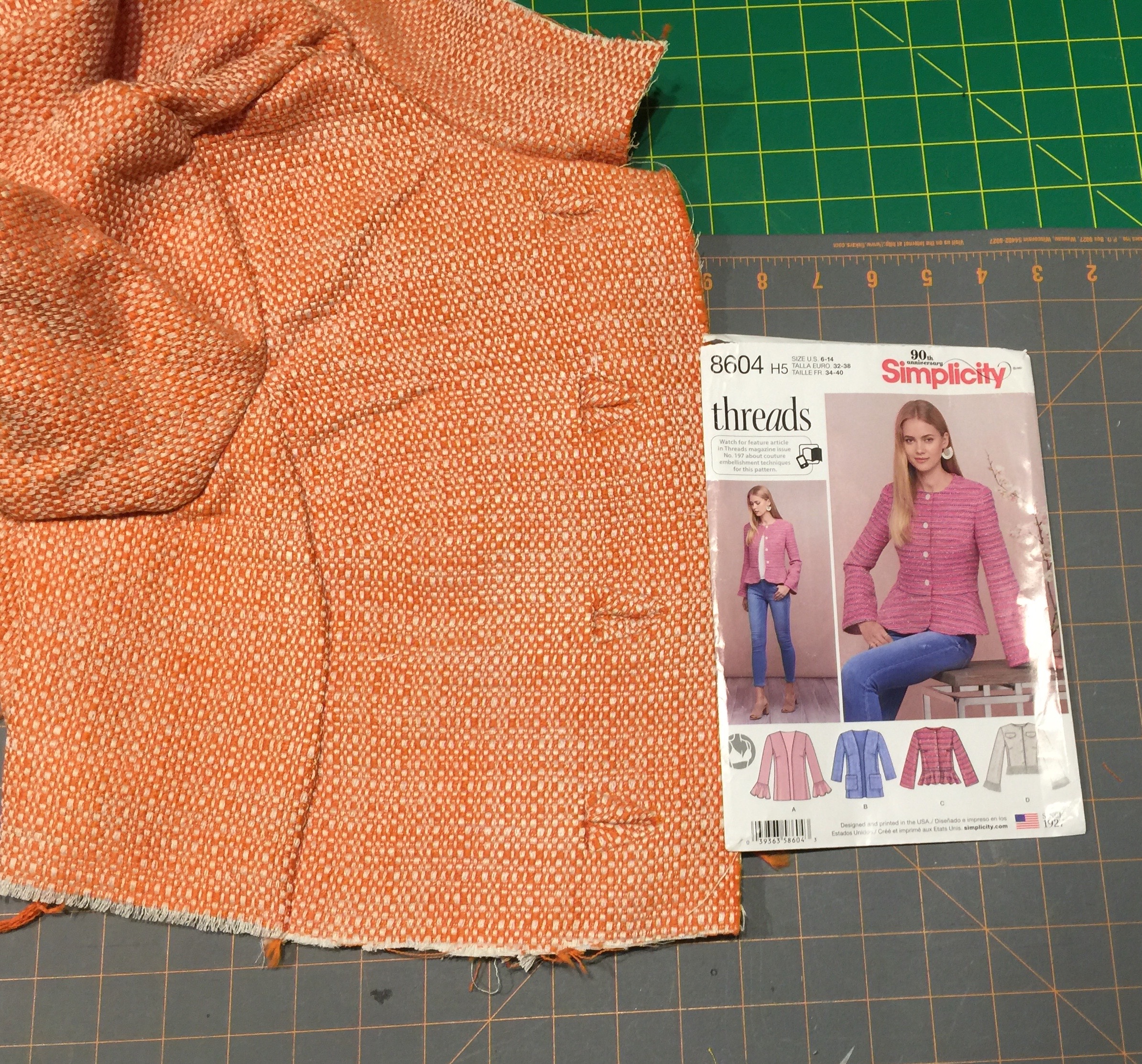 A Spring Jacket with Triangle Bound Buttonholes – Elle Gee Makes